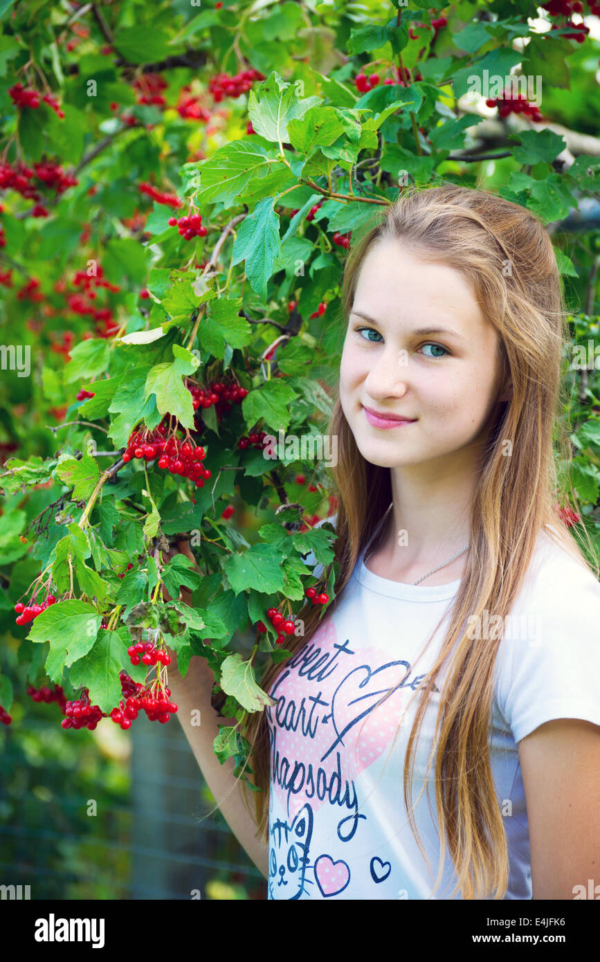 Mädchen 15 jahre -Fotos und -Bildmaterial in hoher Auflösung – Alamy