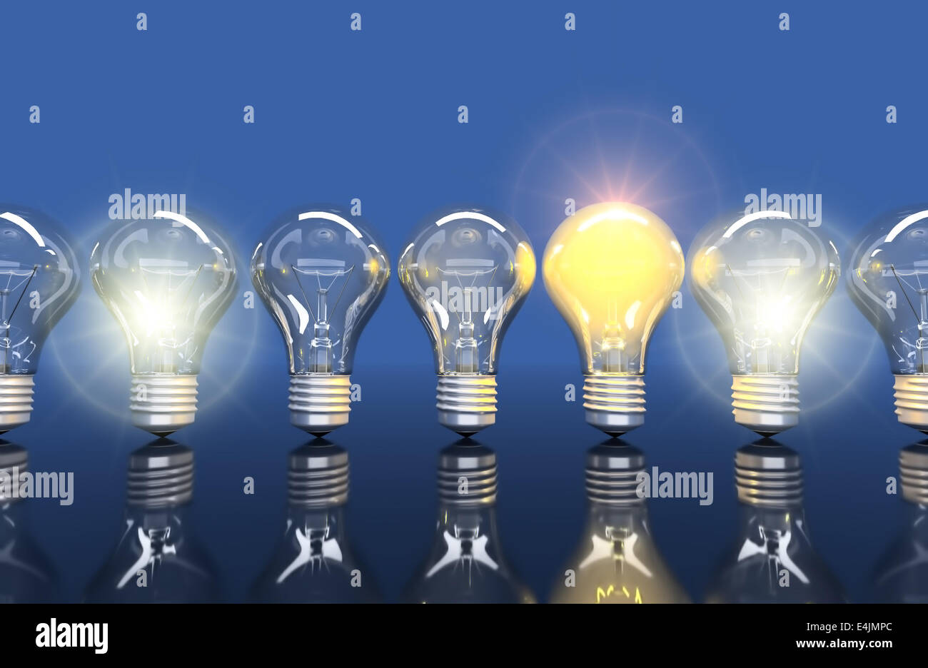 Eine lampe leuchtet -Fotos und -Bildmaterial in hoher Auflösung – Alamy