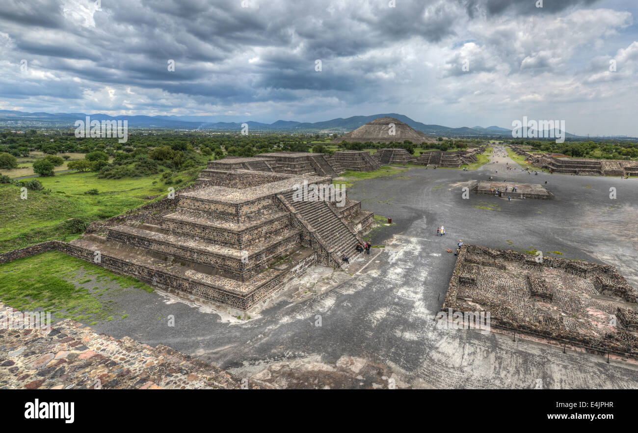Piramides de teotihuacan -Fotos und -Bildmaterial in hoher Auflösung ...