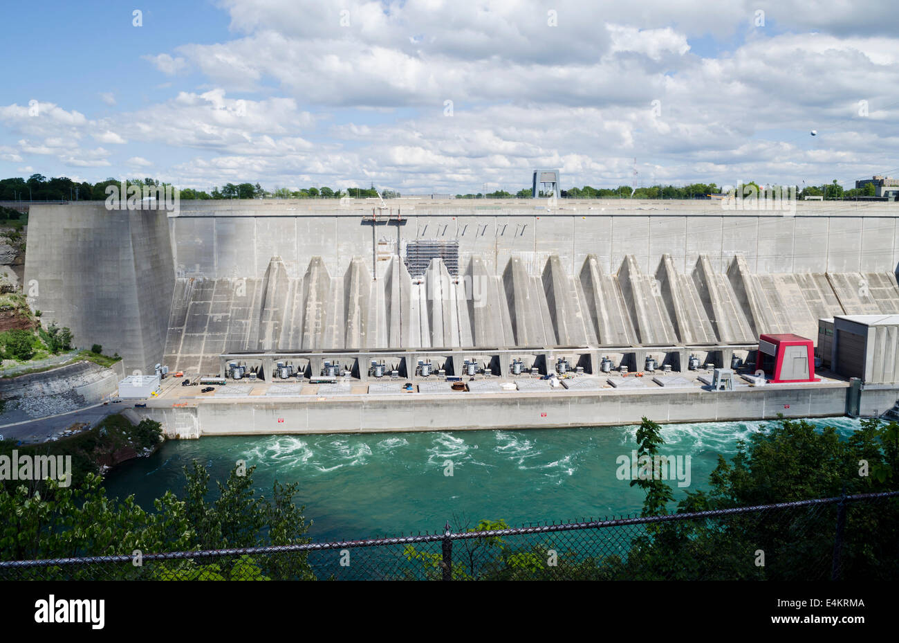 Hydroelectric generating -Fotos und -Bildmaterial in hoher Auflösung ...
