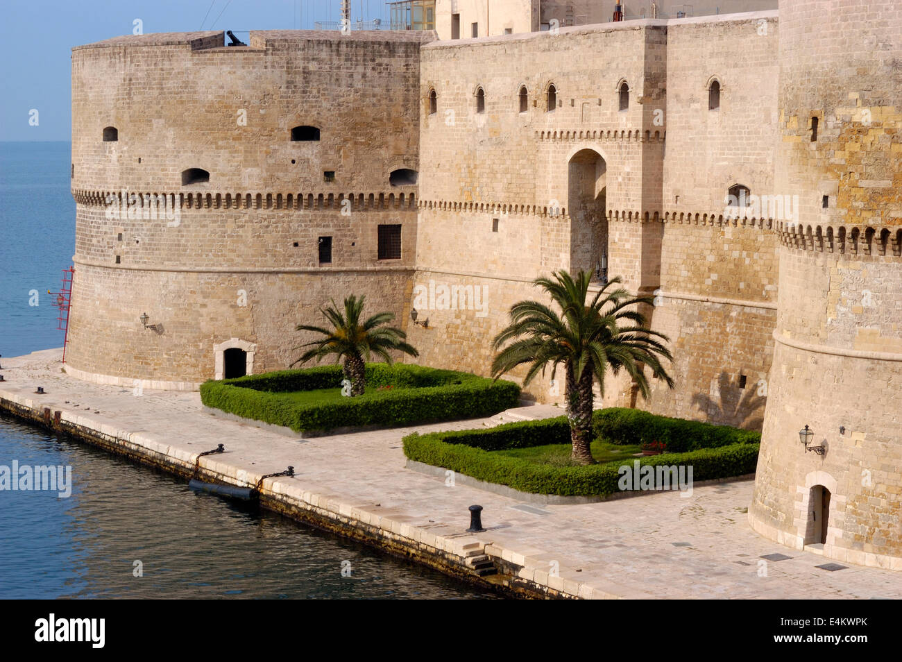 Taranto Italy Puglia Castle Stockfotos und -bilder Kaufen - Alamy