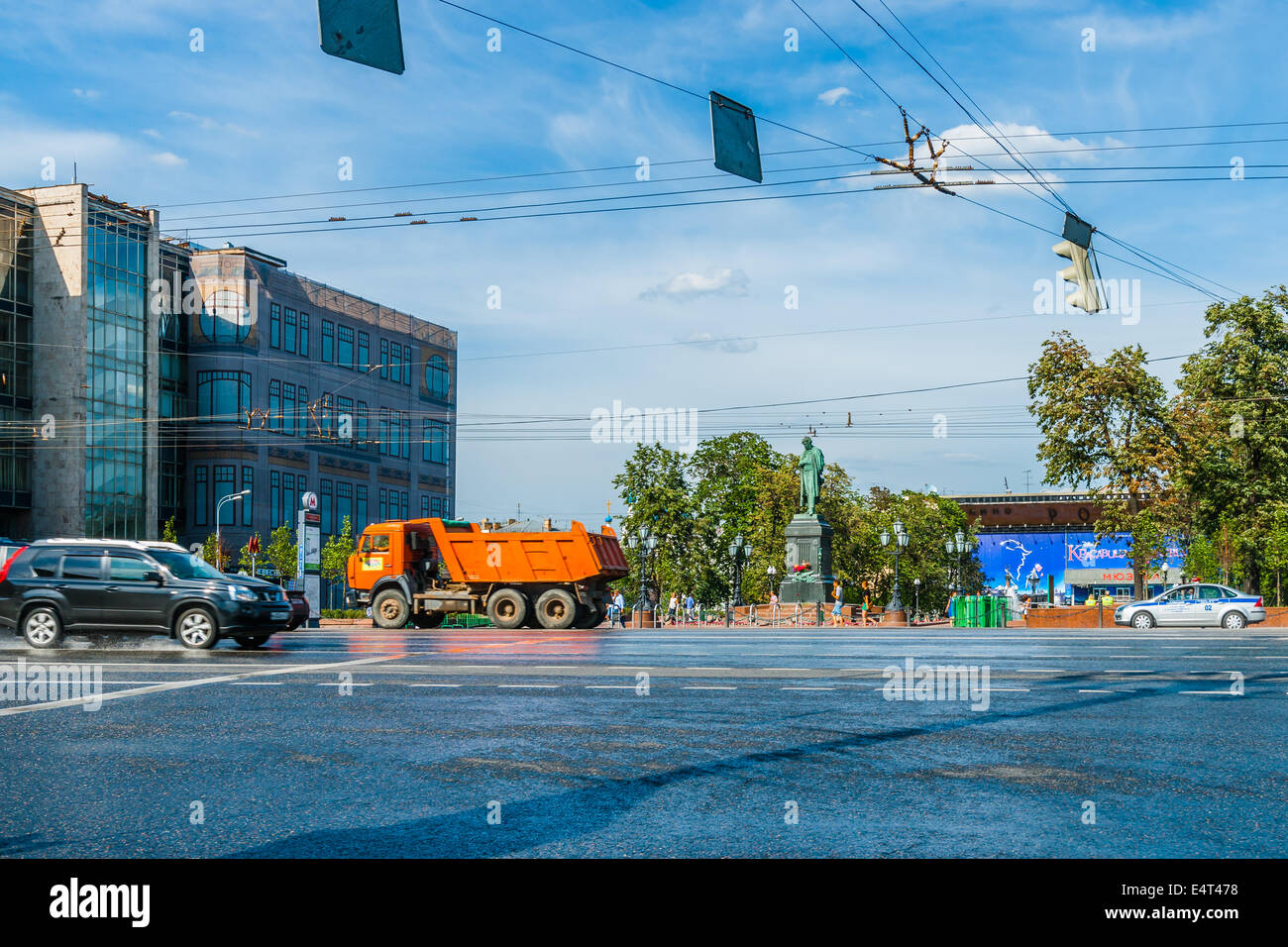 Statue von alexander pushkin in moskau -Fotos und -Bildmaterial in ...