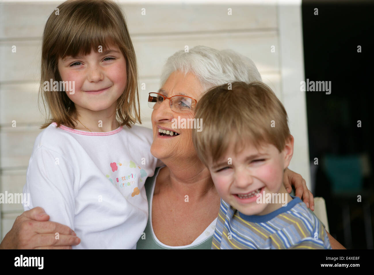 Enkel enkel -Fotos und -Bildmaterial in hoher Auflösung – Alamy