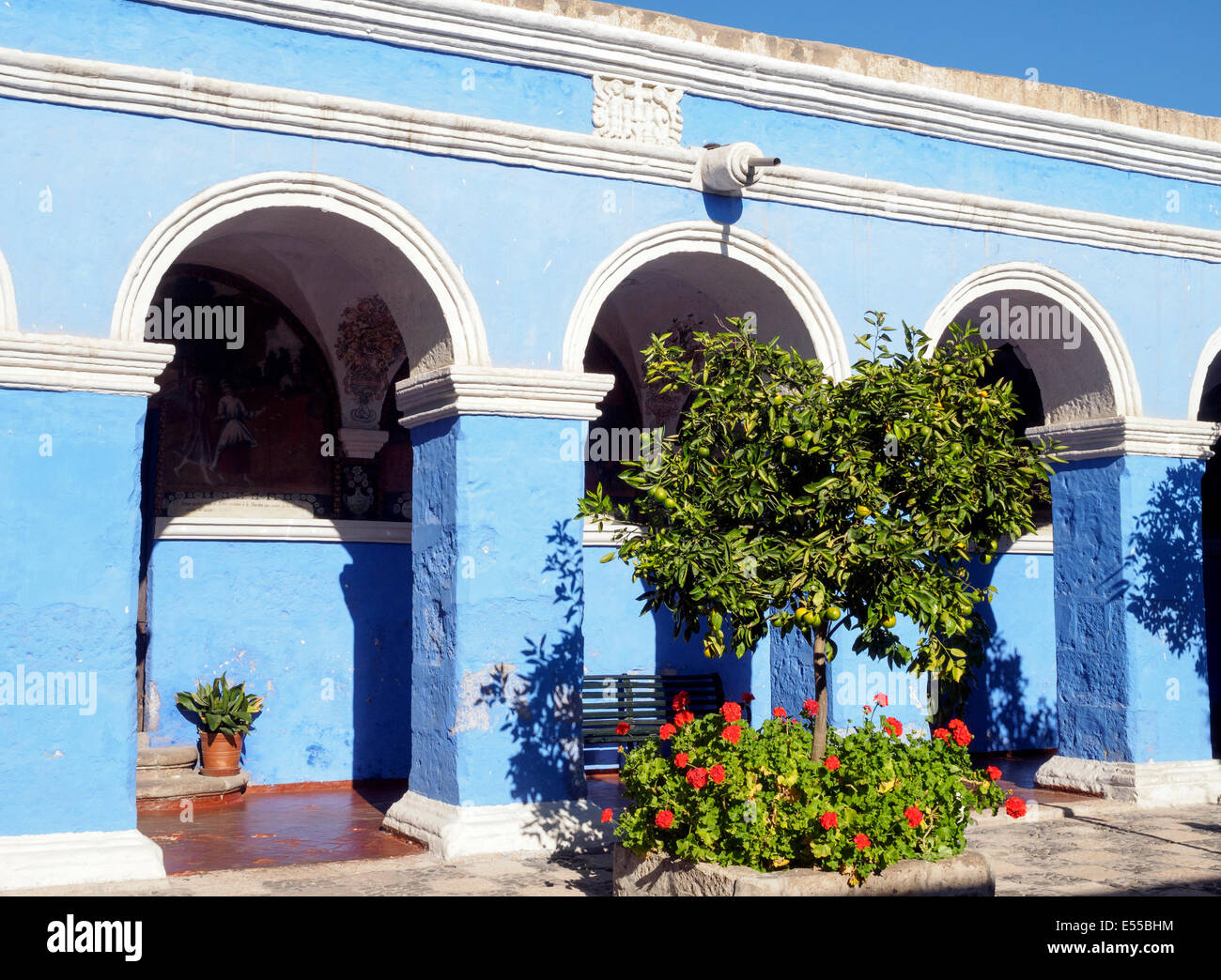 Santa catalina convent arequipa -Fotos und -Bildmaterial in hoher Auflösung – Alamy