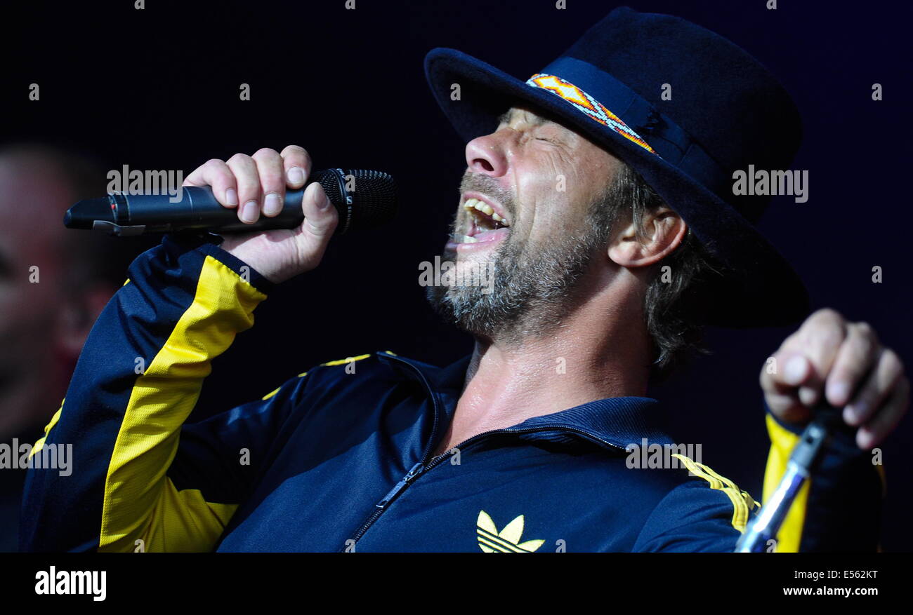 Jay Kay Lead Singer Jamiroquai Stockfotos und -bilder Kaufen - Alamy