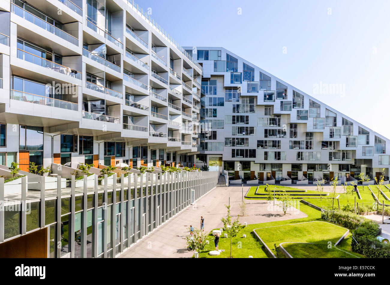 8 haus -Fotos und -Bildmaterial in hoher Auflösung – Alamy