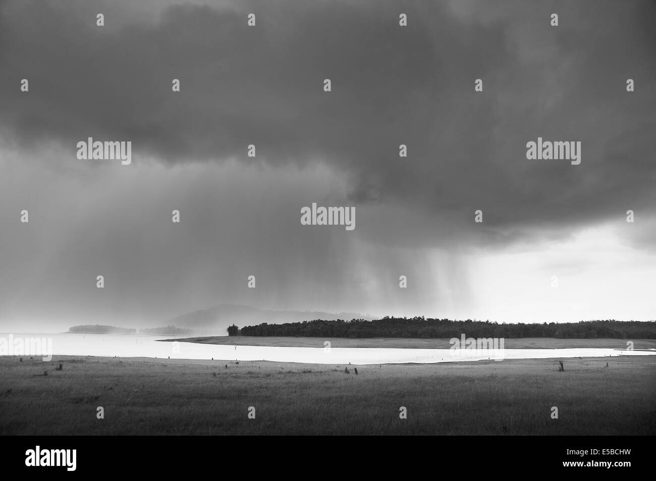 Monsun regen -Fotos und -Bildmaterial in hoher Auflösung – Alamy