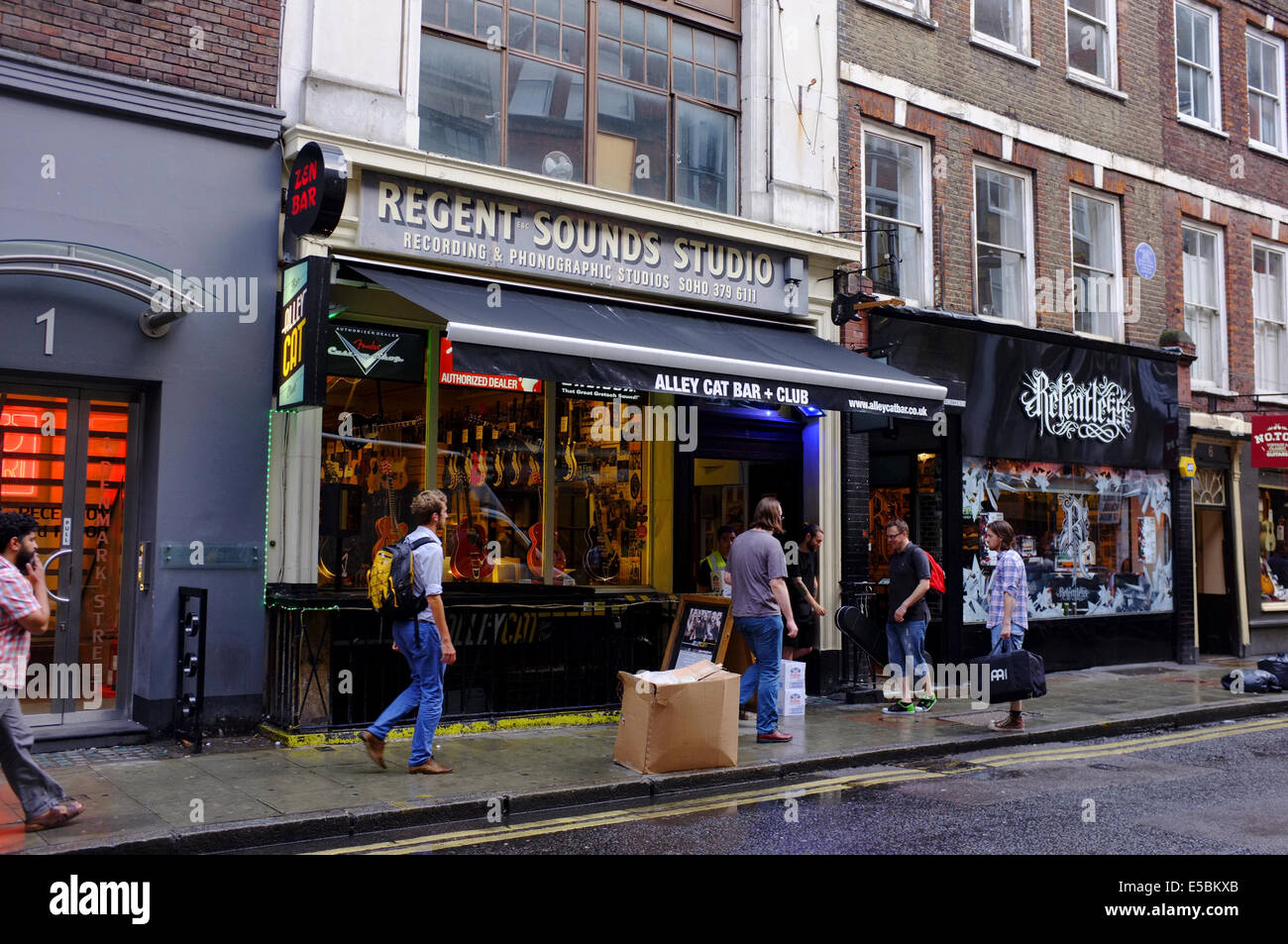 Beschallungsstudio -Fotos und -Bildmaterial in hoher Auflösung – Alamy
