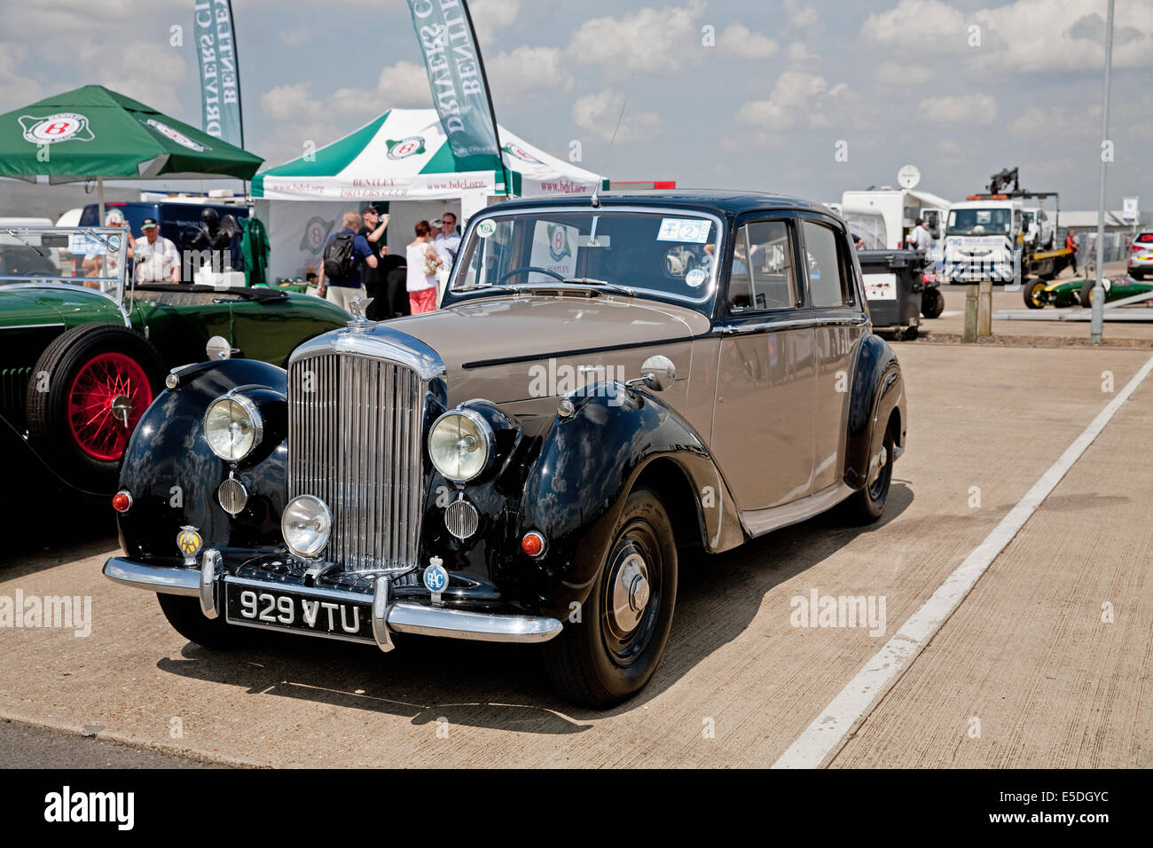 Oldtimer Rolls-Royce in Silverstone auf Oldtimer Day Stockfotografie ...