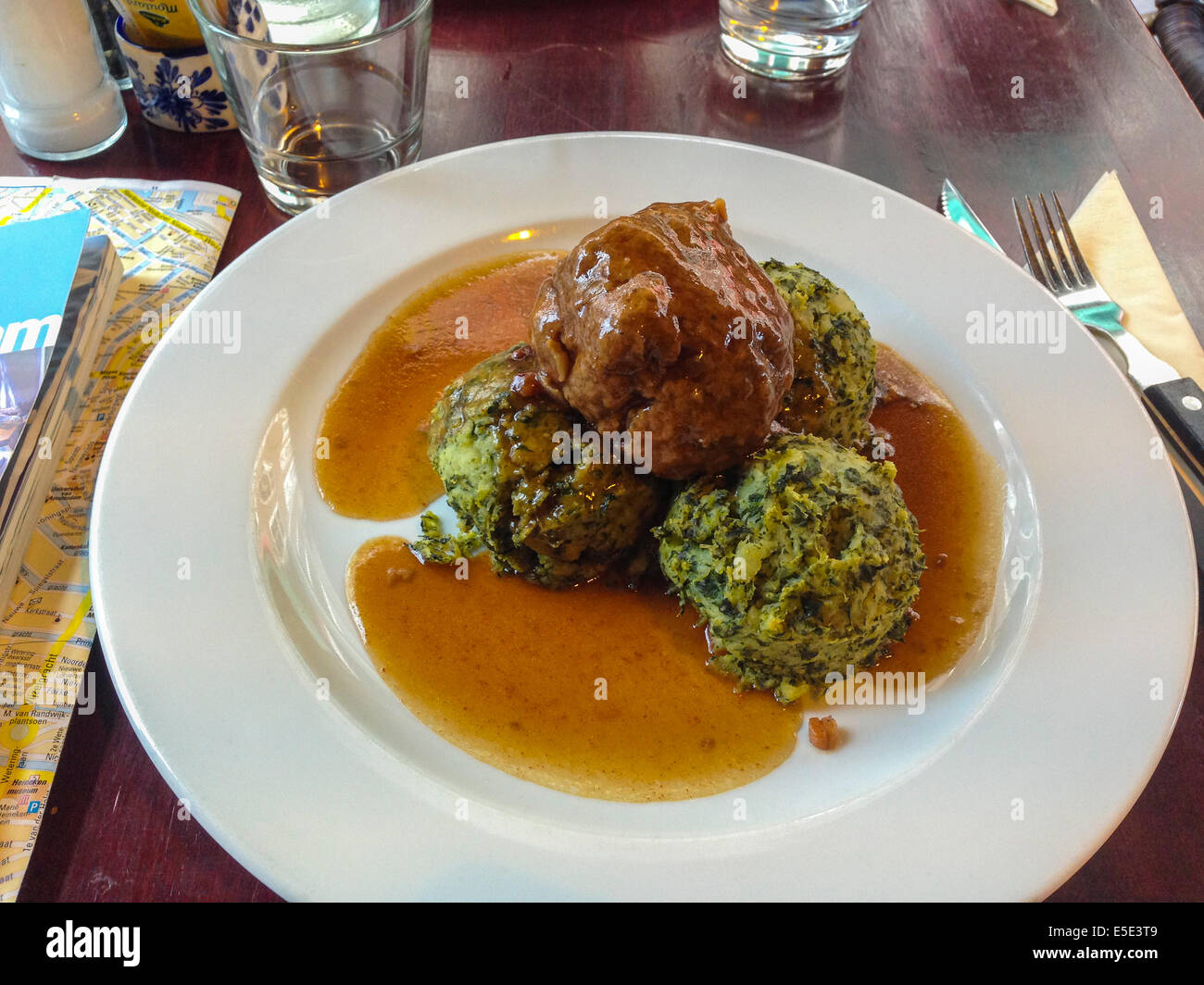 Holland cuisine -Fotos und -Bildmaterial in hoher Auflösung – Alamy