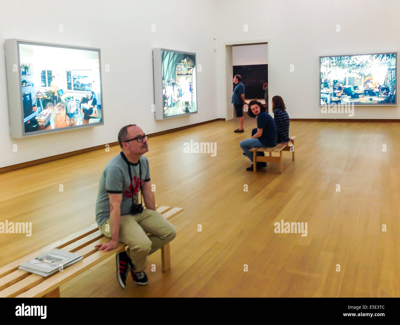 Mann museum ausstellung -Fotos und -Bildmaterial in hoher Auflösung – Alamy