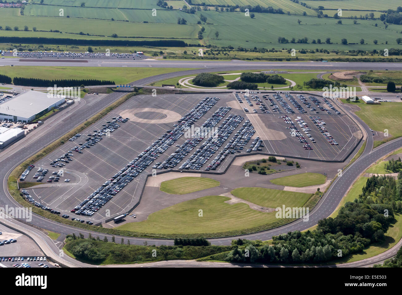 Jaguar land rover gaydon zentrum -Fotos und -Bildmaterial in hoher ...