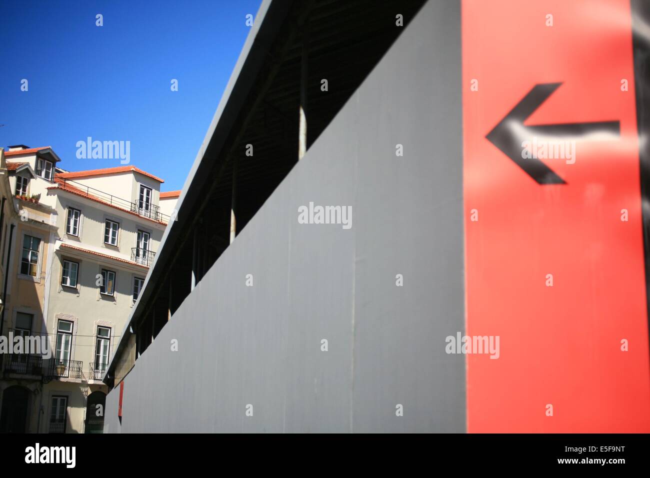 Fleche datum -Fotos und -Bildmaterial in hoher Auflösung – Alamy