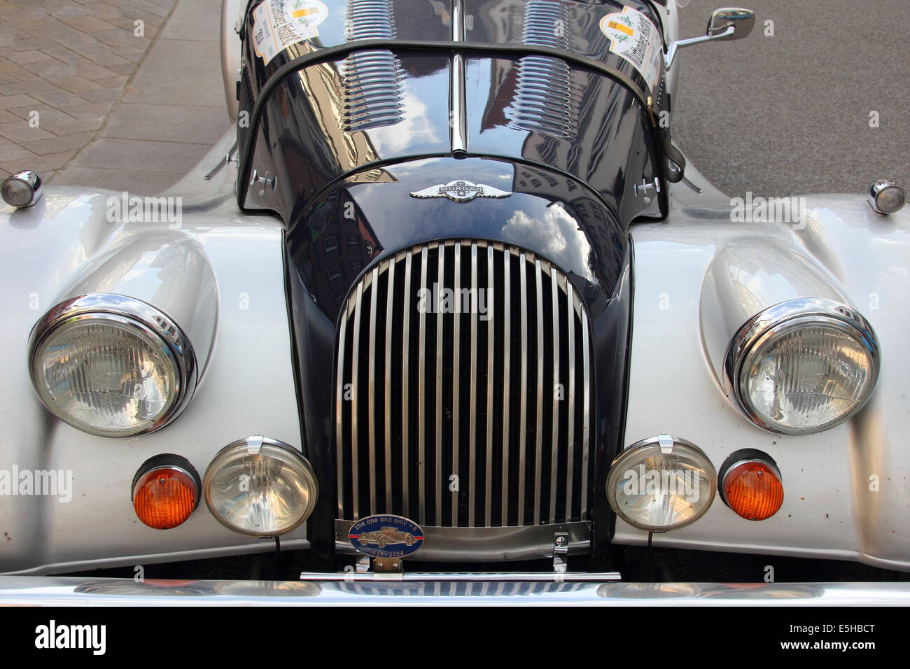 Auto Vorderansicht Stockfotos und -bilder Kaufen - Alamy