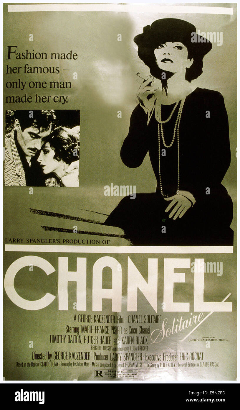 CHANEL SOLITAIRE, von links: Timothy Dalton, Marie-France Pisier als ...