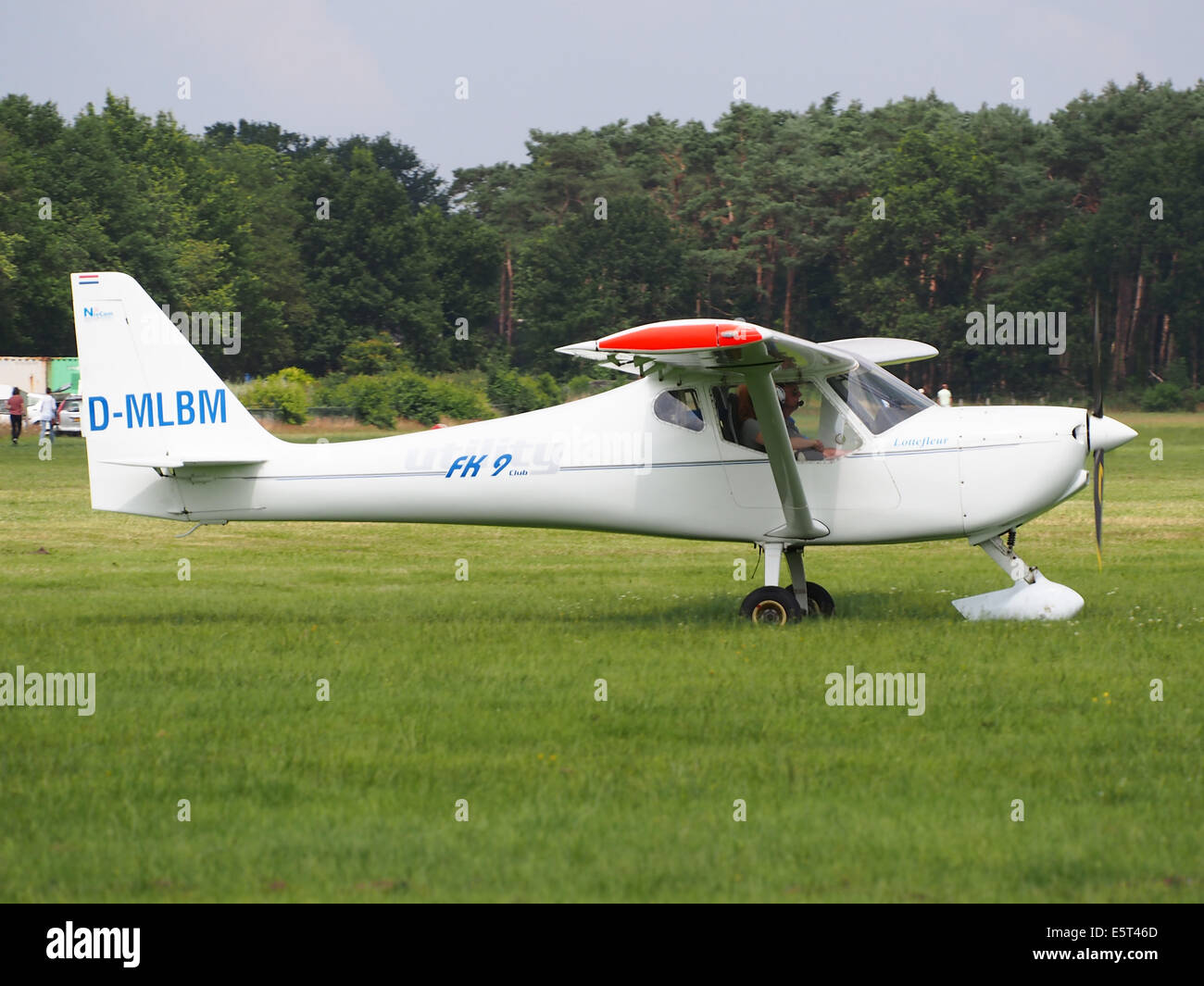 Funk fk9 mkiii dienstprogramm am flughafen hilversum icao ehhv -Fotos ...