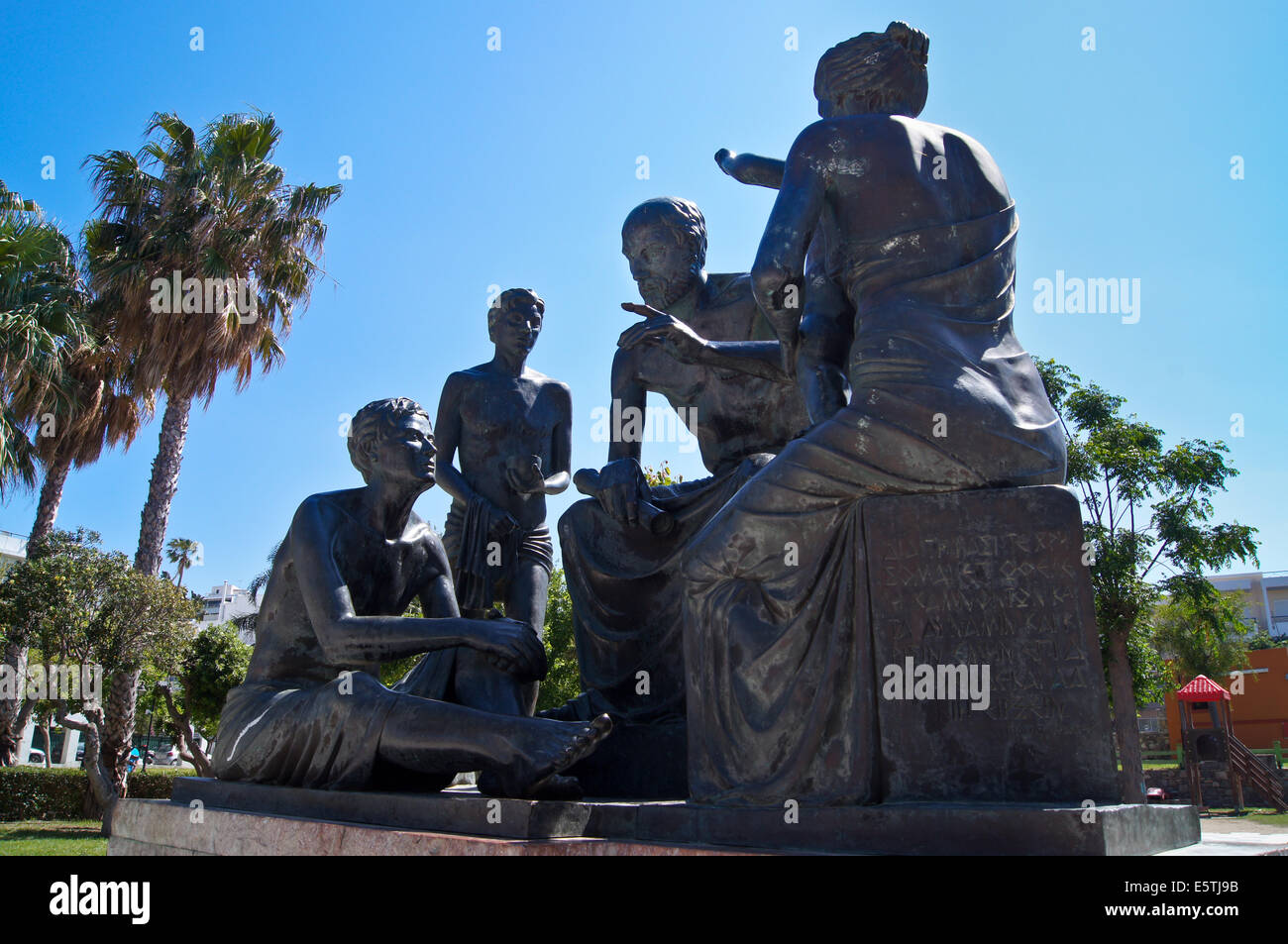 Hippocrates statue kos -Fotos und -Bildmaterial in hoher Auflösung – Alamy