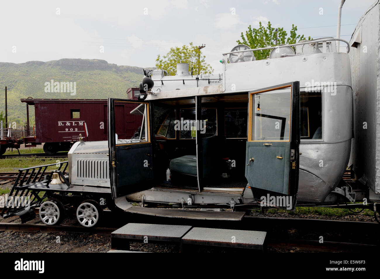 Galloping Goose Triebwagen verwendet, um Besucher auf Touren durch das ...