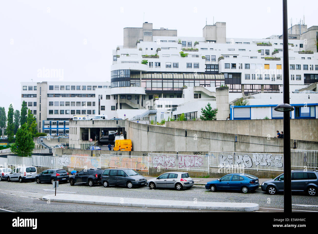 Hopital robert debre -Fotos und -Bildmaterial in hoher Auflösung – Alamy