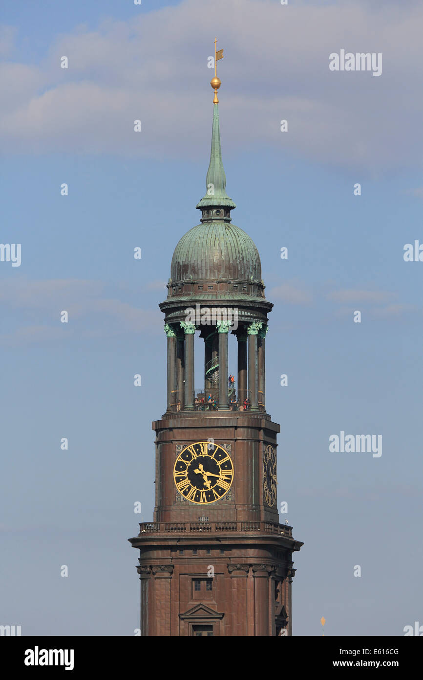 Turm der St.-Michaelis-Kirche oder Michel, Hamburg, Deutschland ...