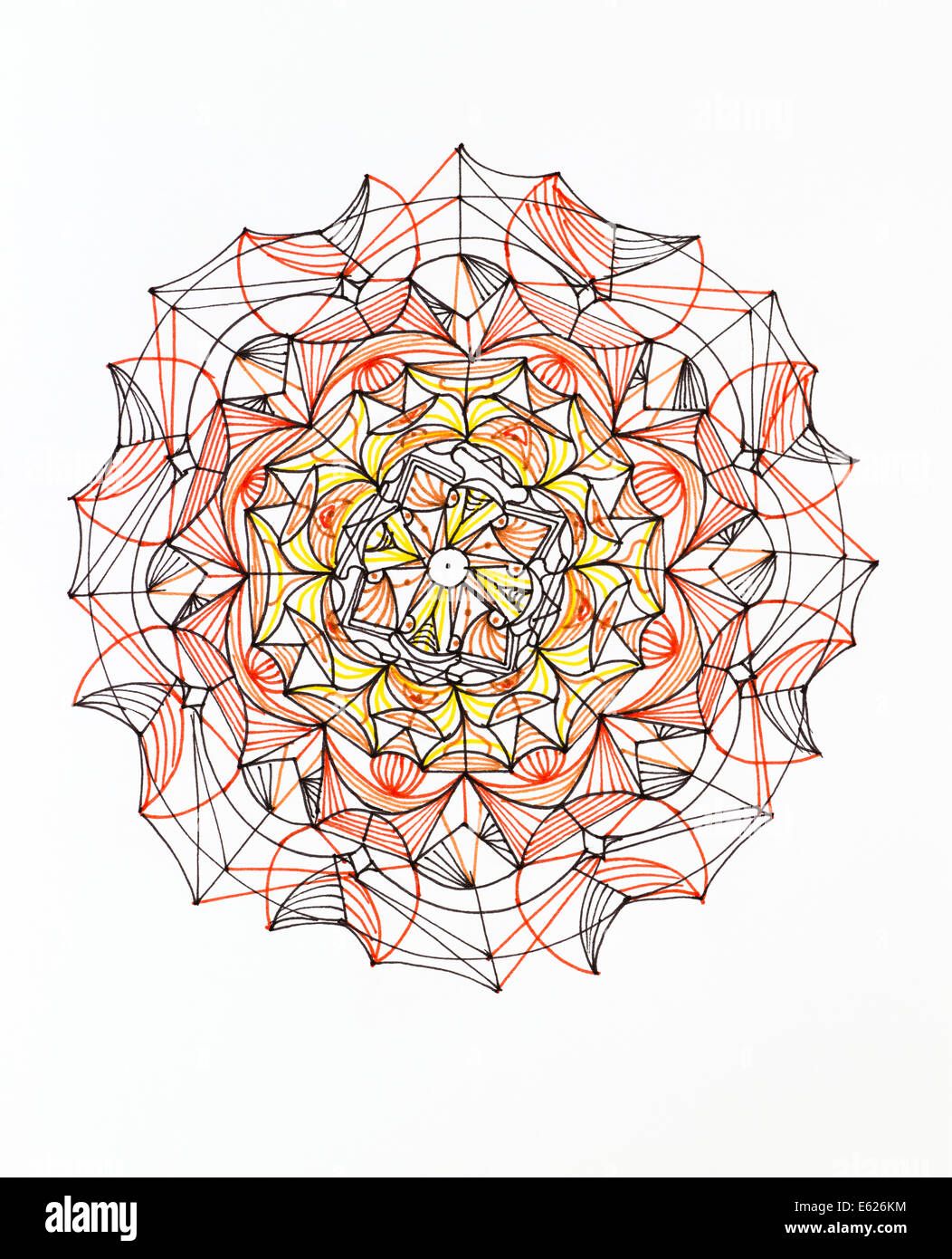 Hand-gezogene bunte Mandala-Muster auf weißem Hintergrund ...