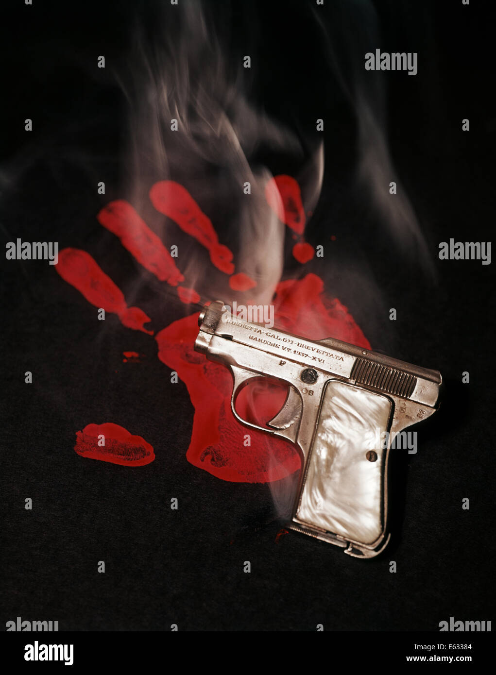 Smoking gun -Fotos und -Bildmaterial in hoher Auflösung – Alamy