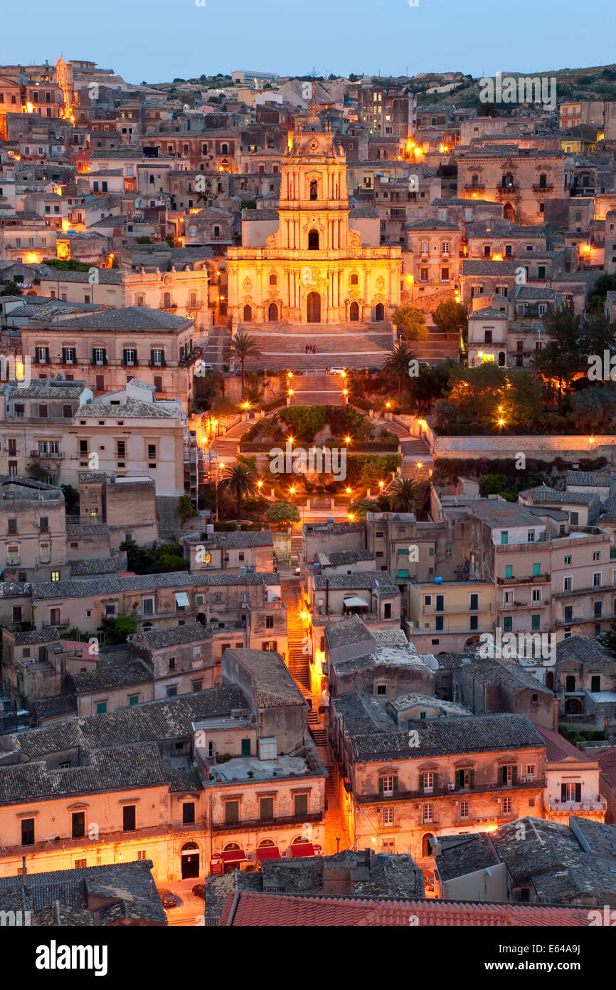 Modica kathedrale -Fotos und -Bildmaterial in hoher Auflösung – Alamy