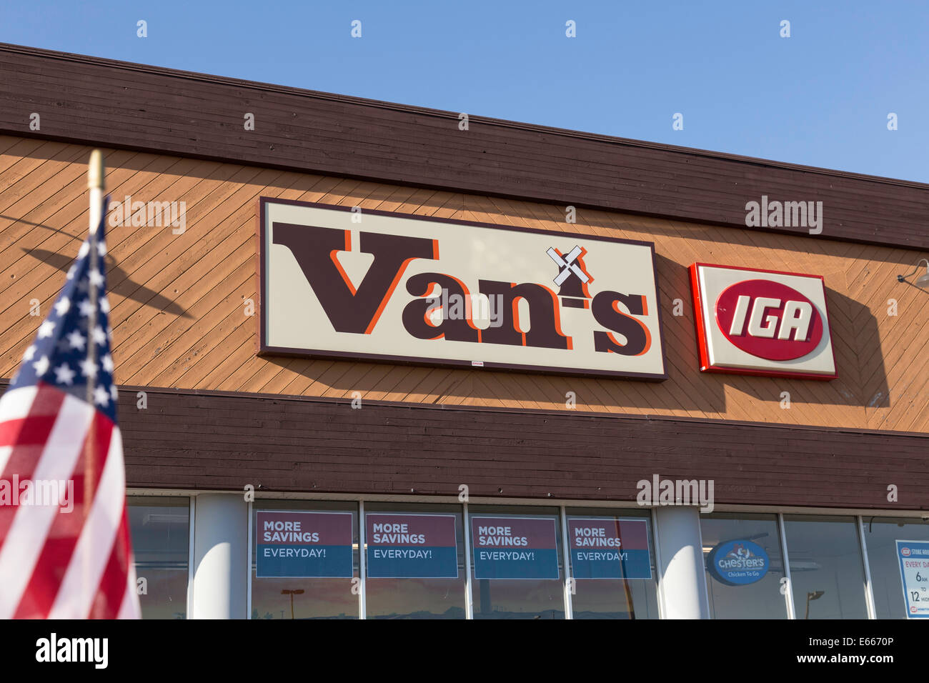 Iga supermarket -Fotos und -Bildmaterial in hoher Auflösung – Alamy