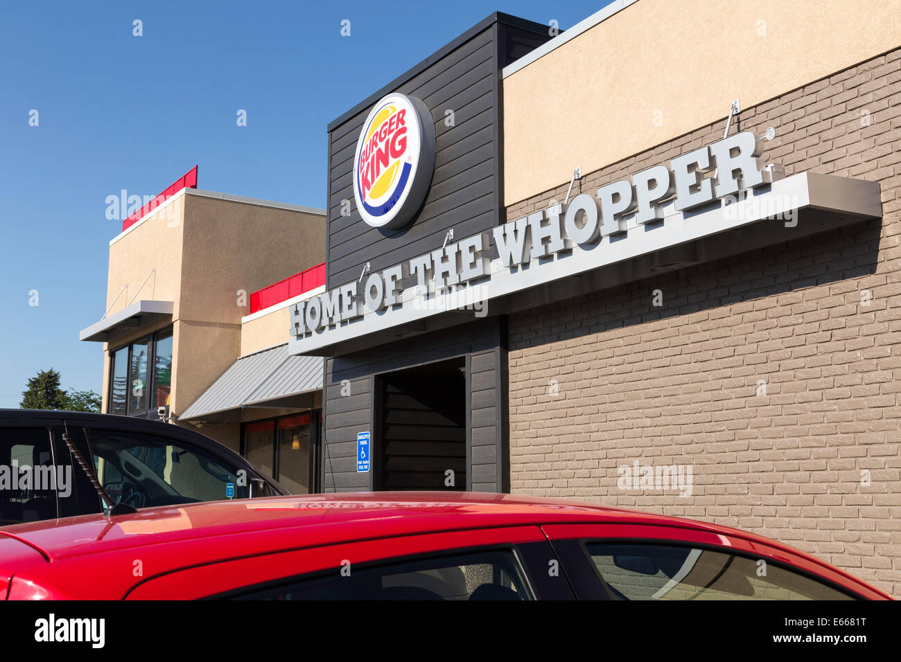 Fassade des burger king -Fotos und -Bildmaterial in hoher Auflösung – Alamy Fassade des burger king -Fotos und -Bildmaterial in hoher Auflösung – Alamy