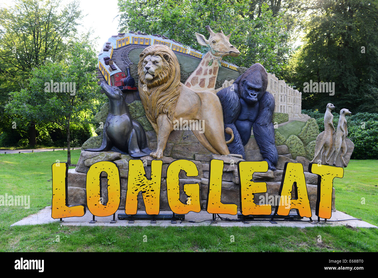 Longleat Safari Park, Wiltshire, England, Eingang Zeichen am Longleat ...