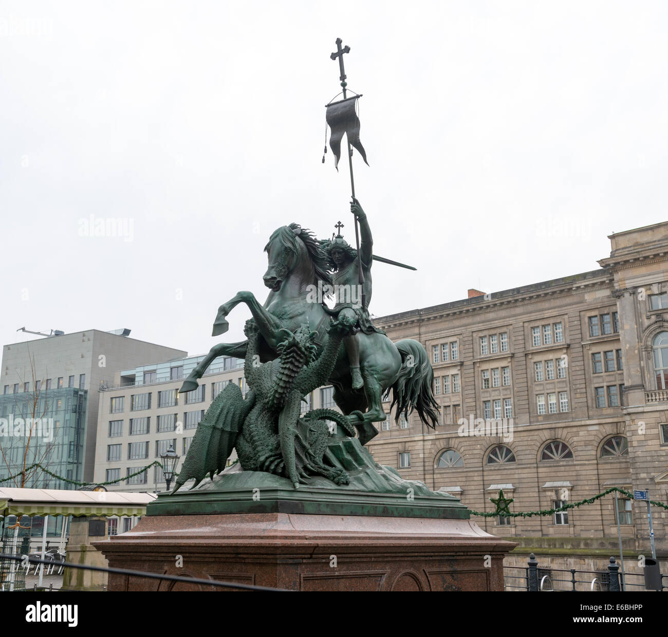 Germany berlin sculpture st george -Fotos und -Bildmaterial in hoher ...