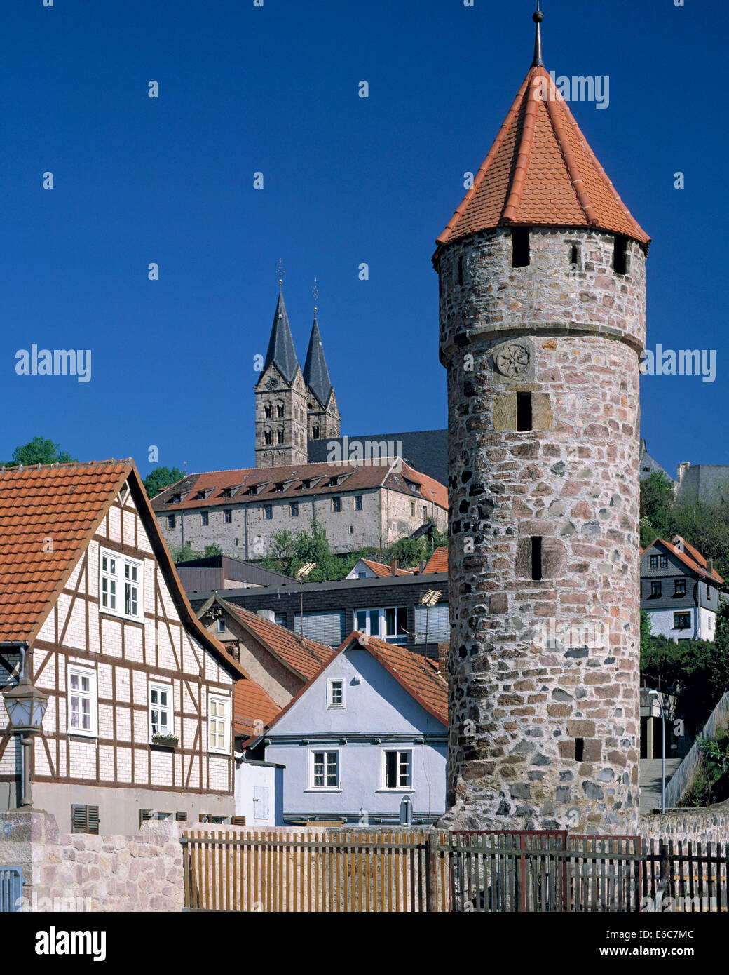 Alte stadtansicht fritzlar -Fotos und -Bildmaterial in hoher Auflösung ...