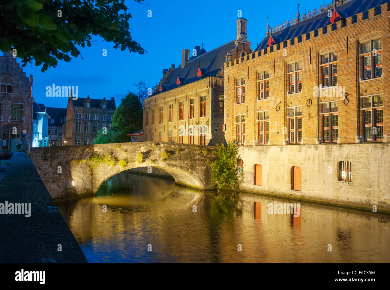Entlang des dijver -Fotos und -Bildmaterial in hoher Auflösung – Alamy