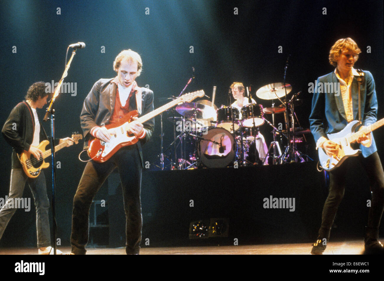 DIRE STRAITS-UK-Rock-Gruppe im Jahr 1980 von l: John Illsley, Mark ...