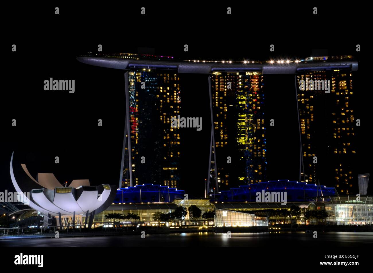Marina Bay Sands integrierte Resort Hotelcasino und ArtScience Museum in Singapur Marina Bay am ...