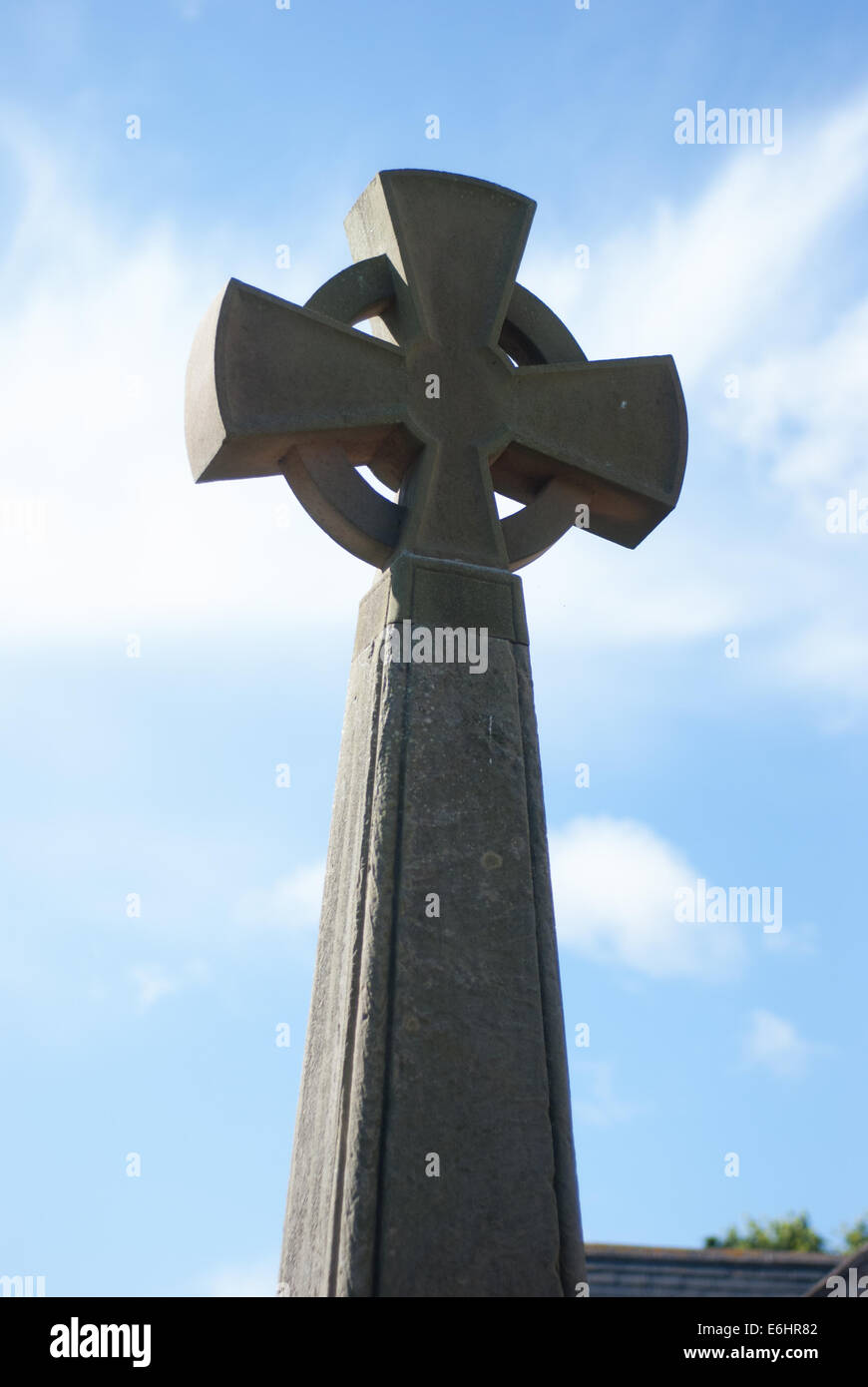 Celtic cross grave stone -Fotos und -Bildmaterial in hoher Auflösung – Alamy