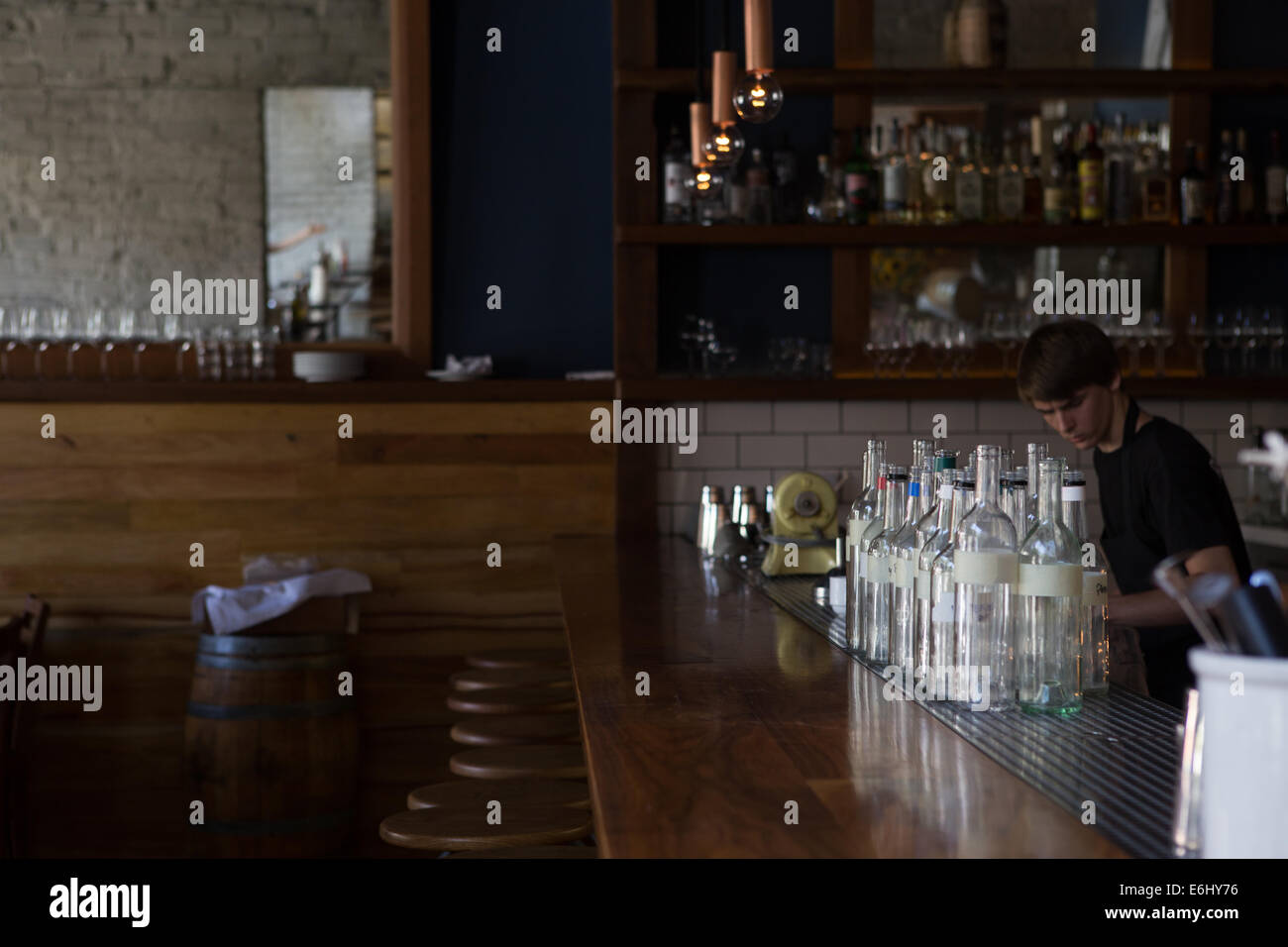 Moderne cocktails -Fotos und -Bildmaterial in hoher Auflösung – Alamy