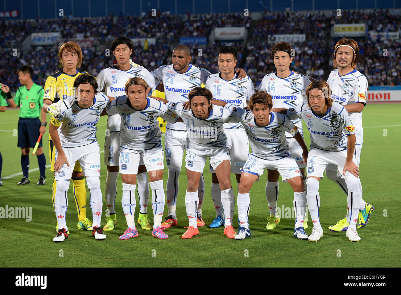 Yamanashi, Japan. 23. August 2014. Gamba Osaka Team Gruppe Line-up ...