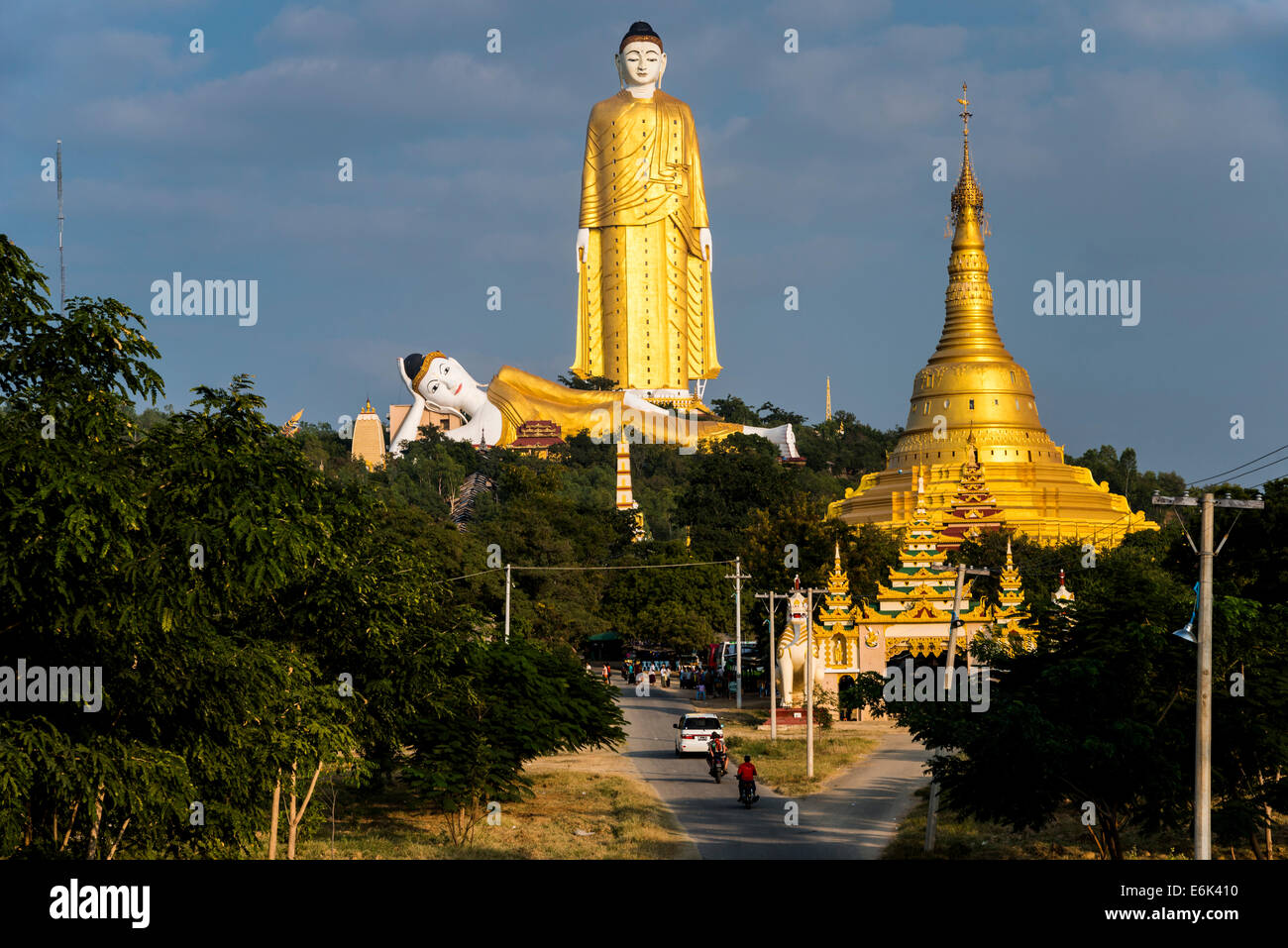 Lay kyun sakkya -Fotos und -Bildmaterial in hoher Auflösung – Alamy