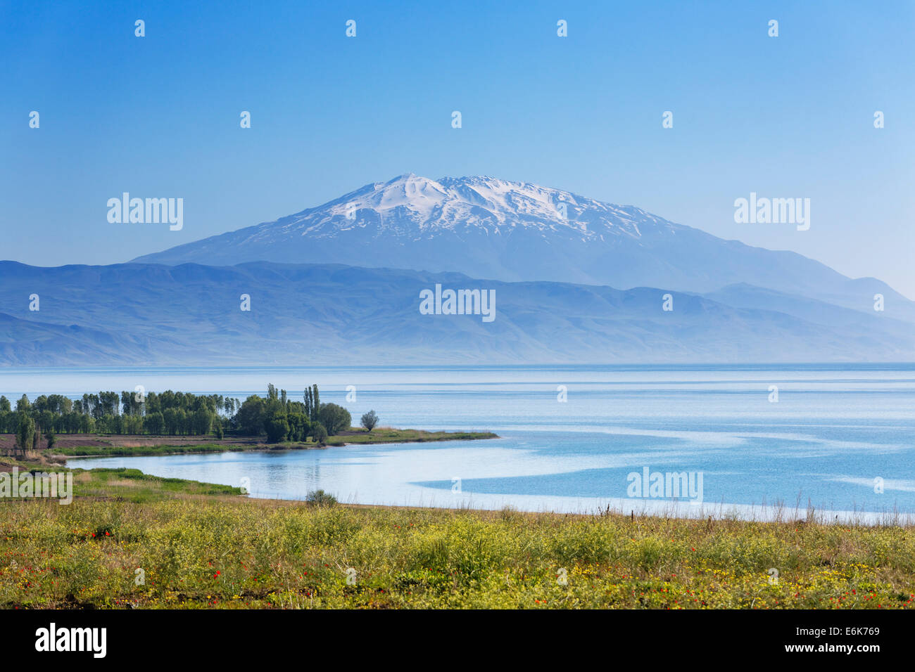 Suphan dagi -Fotos und -Bildmaterial in hoher Auflösung – Alamy