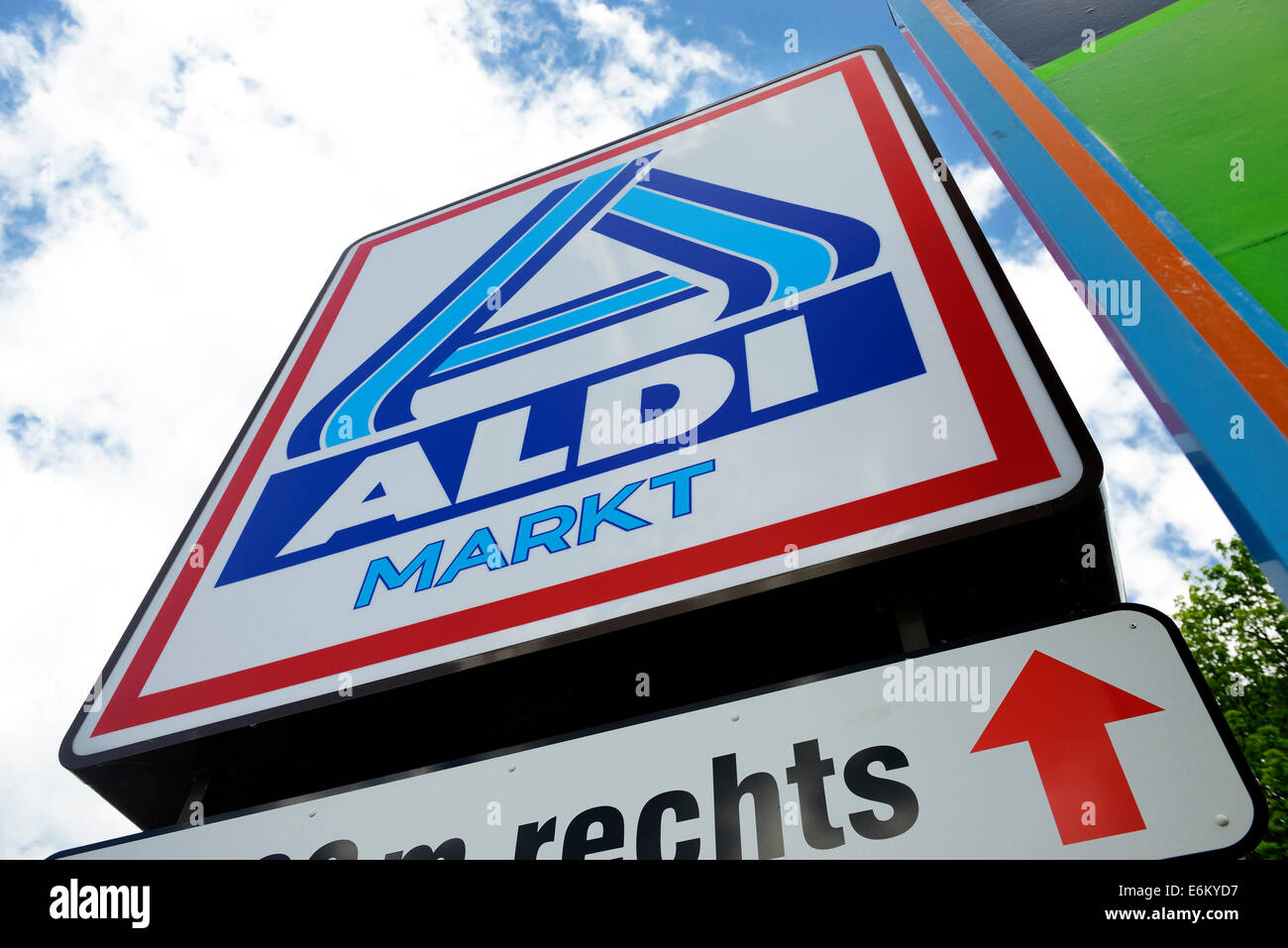 Discount supermarktketten -Fotos und -Bildmaterial in hoher Auflösung ...