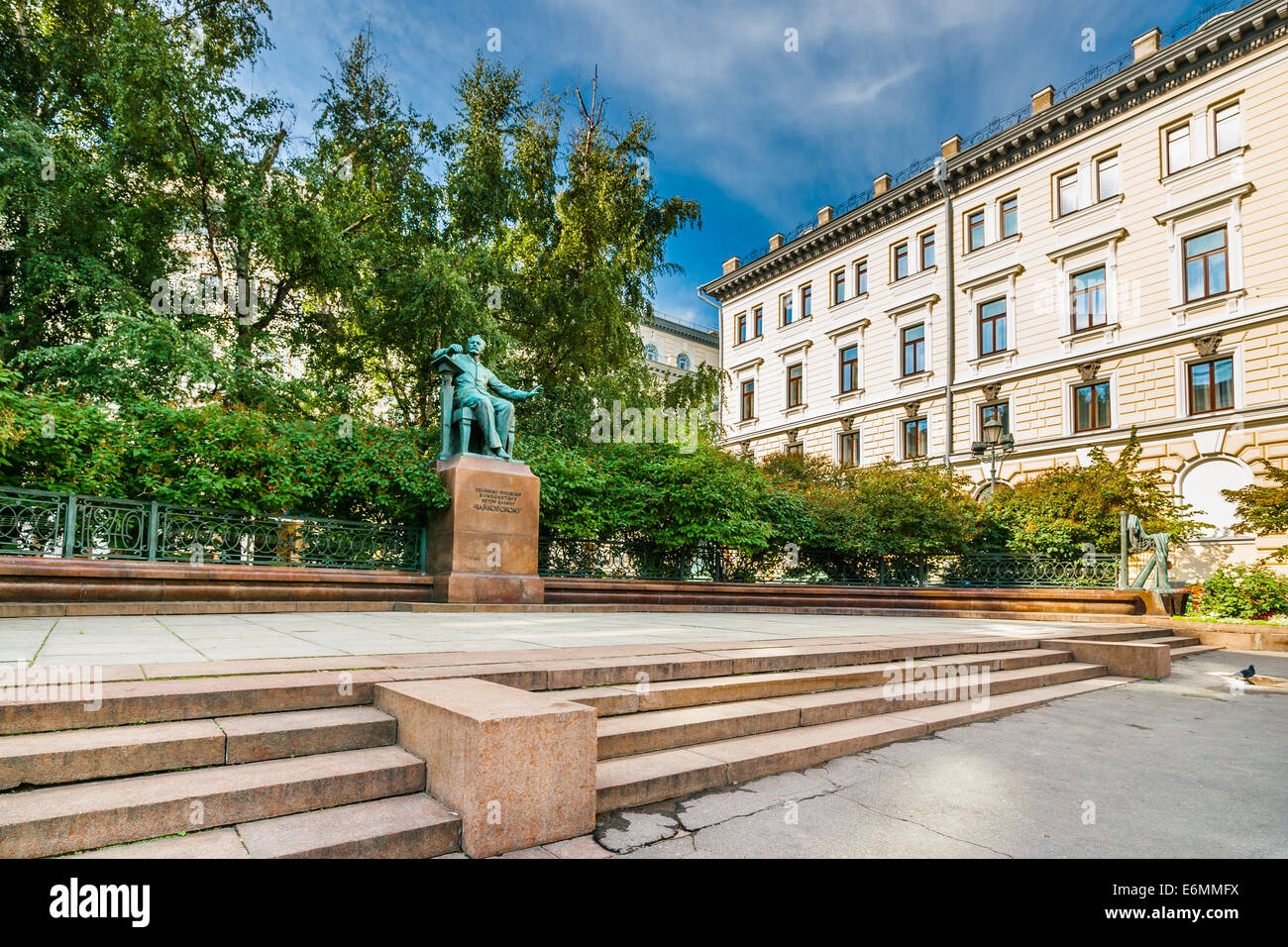 Tchaikovsky Statue Moscow Stockfotos und -bilder Kaufen - Alamy