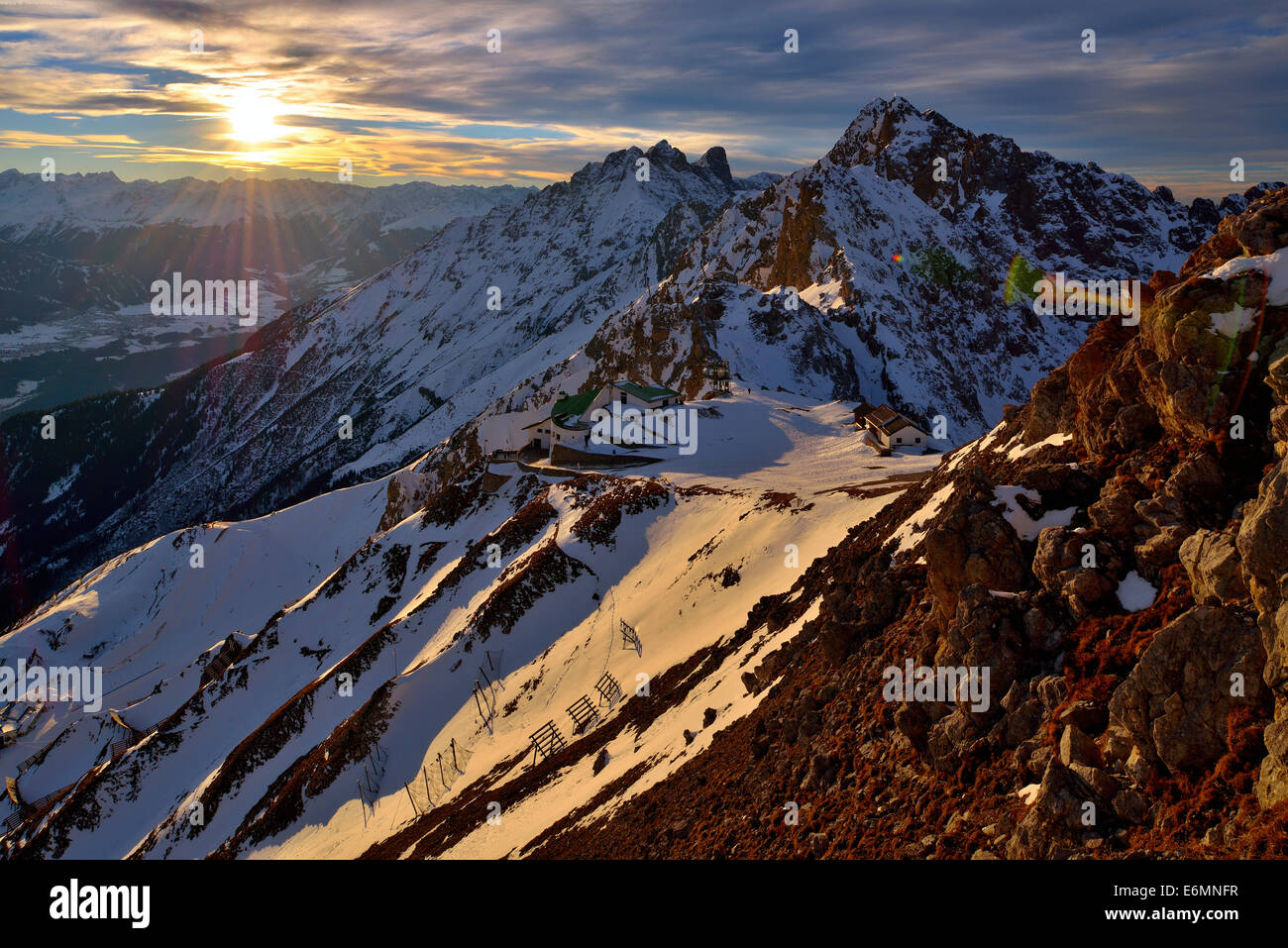 Hafelekar station -Fotos und -Bildmaterial in hoher Auflösung – Alamy