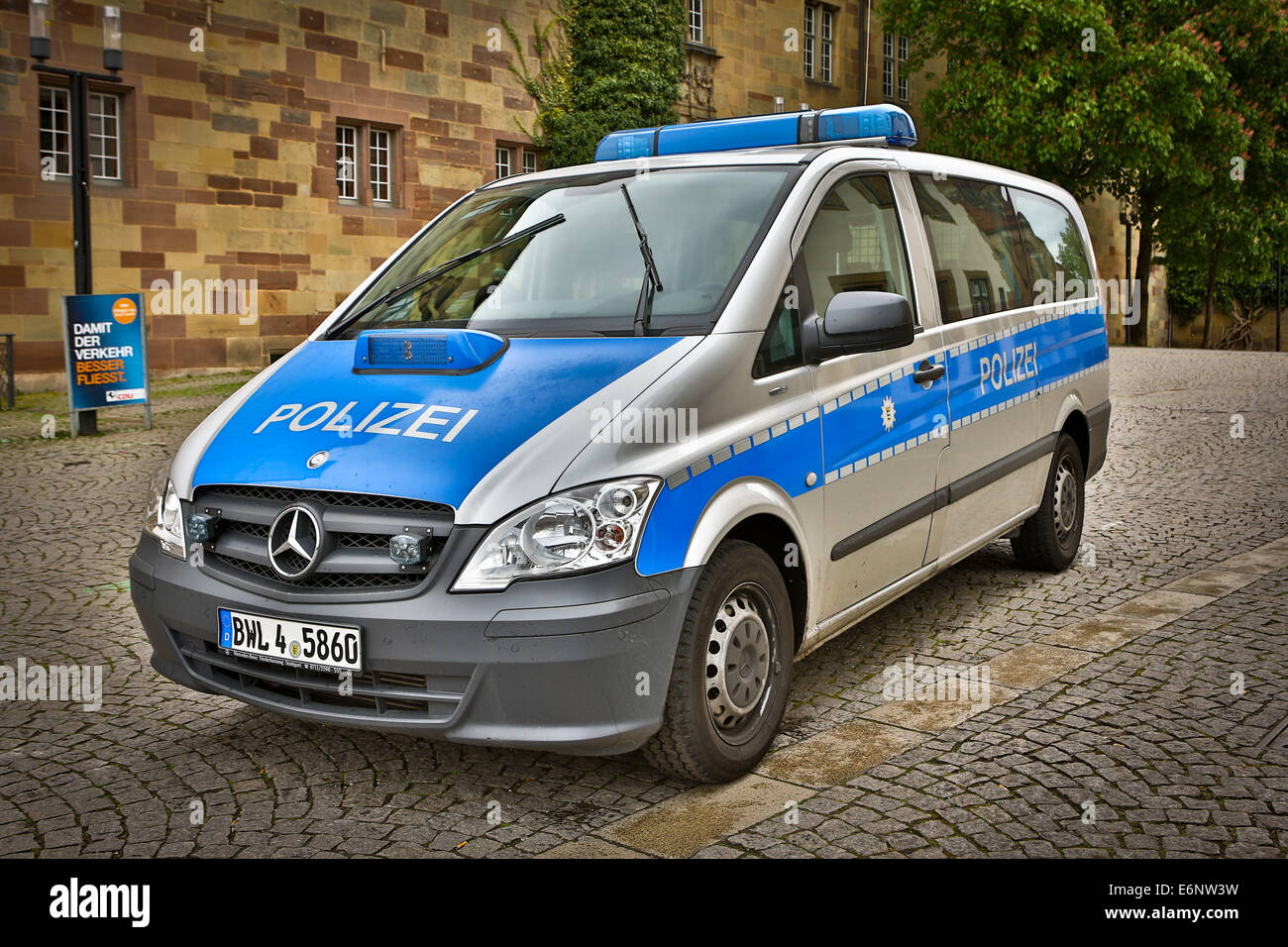 Mercedes-Benz Vito Polizei van, Stuttgart, Deutschland, 18. April 2014 ...