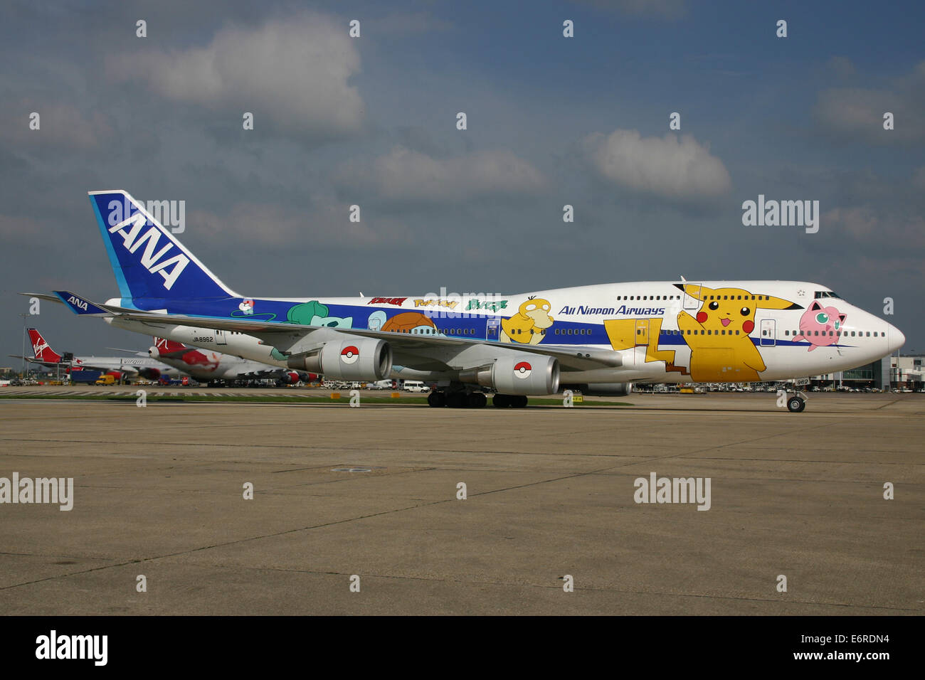 Ana fluglinien -Fotos und -Bildmaterial in hoher Auflösung – Alamy