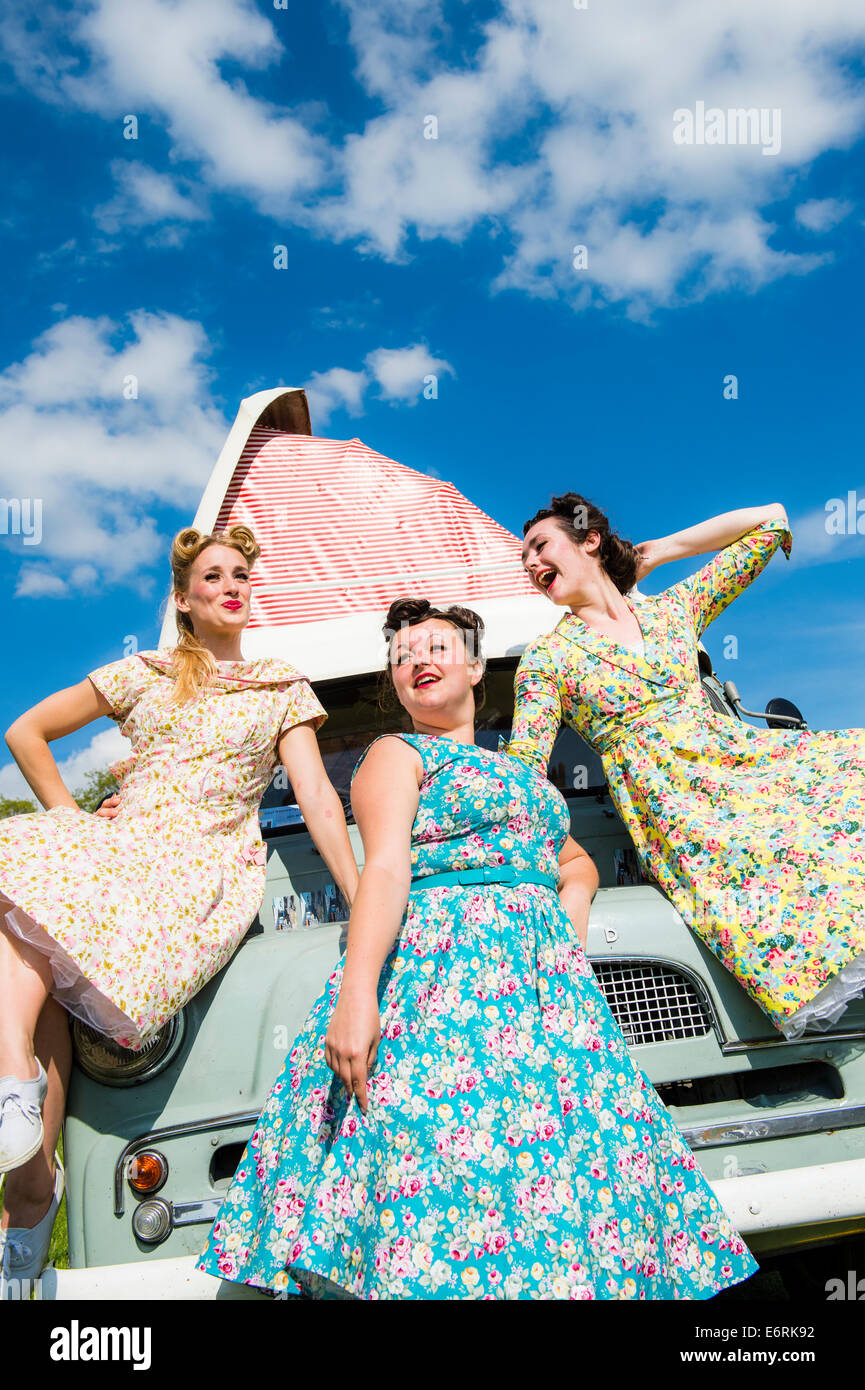 50er Jahre Frauen Stockfotos & 50er Jahre Frauen Bilder - Alamy