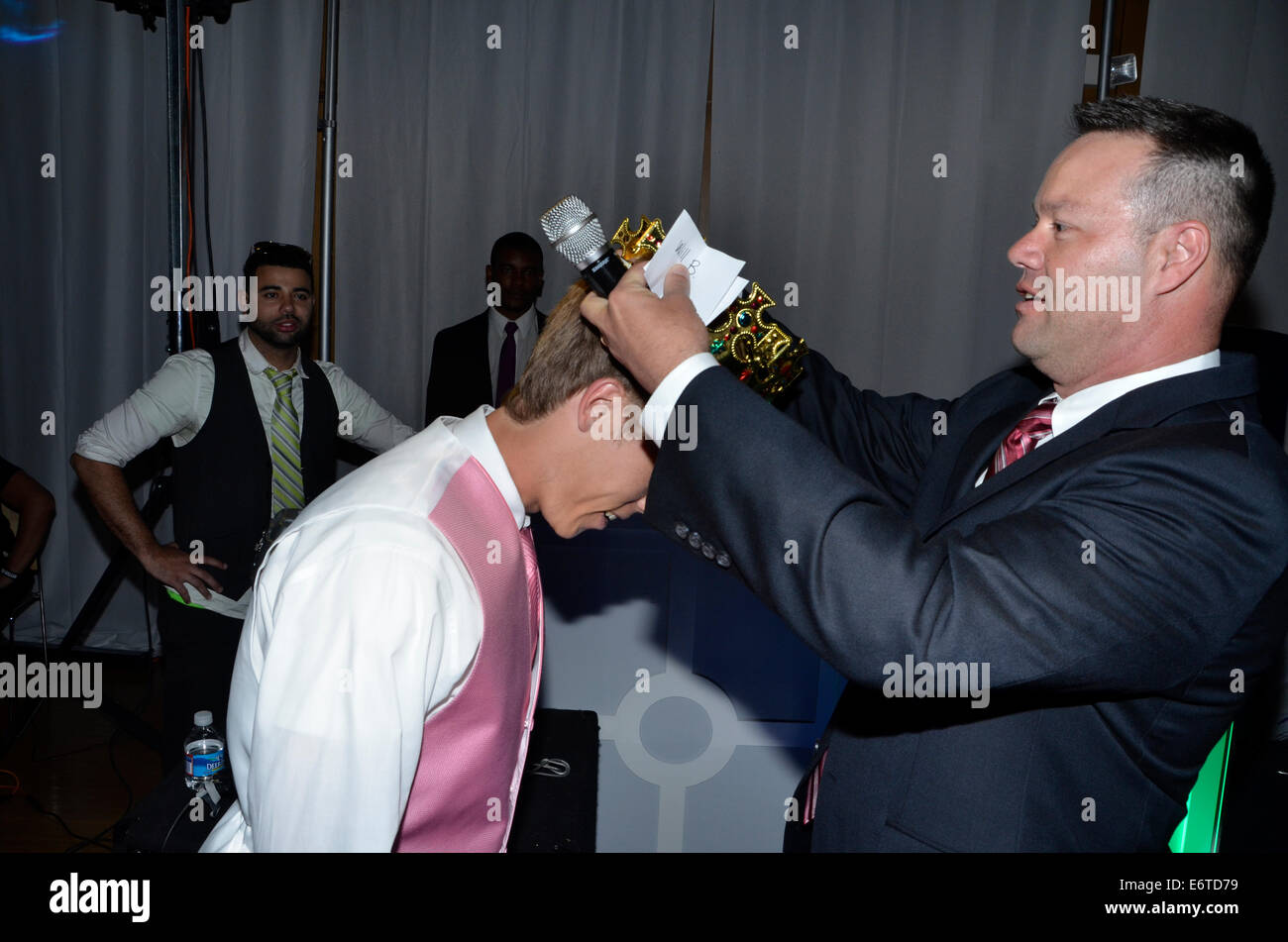 High school abschlussball -Fotos und -Bildmaterial in hoher Auflösung – Alamy