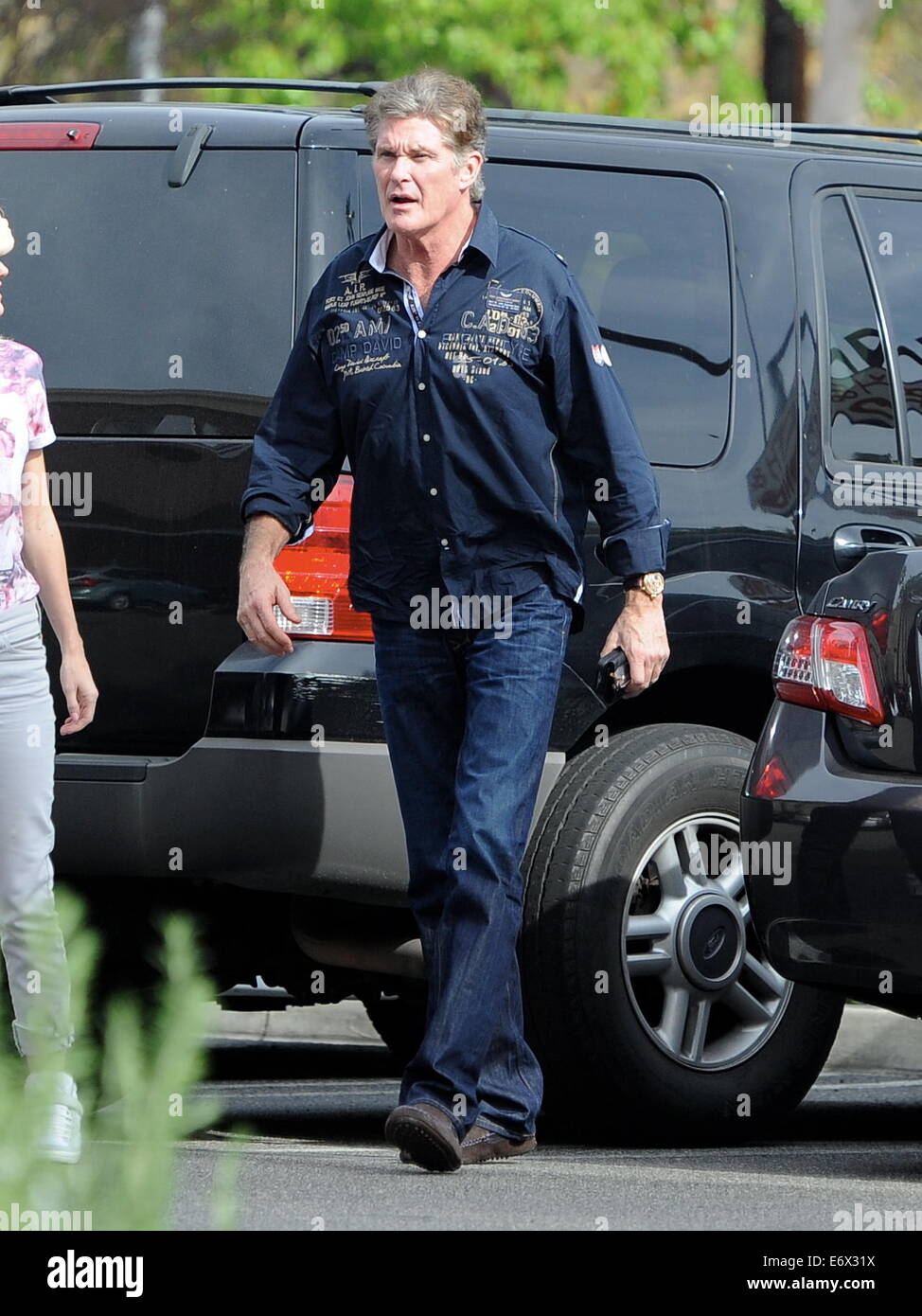 Ehemalige "Baywatch" star David Hasselhoff zeigt einen durchtrainierten ...