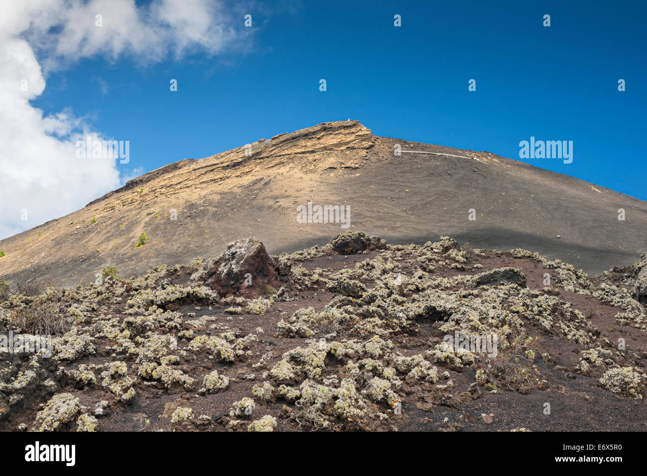 Scoria basalt lapilli picon -Fotos und -Bildmaterial in hoher Auflösung ...