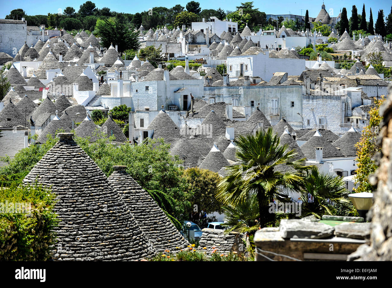 Italien Apulien Apulien Alberobello Trulli Häuser. Die Trulli Stadtteil ...